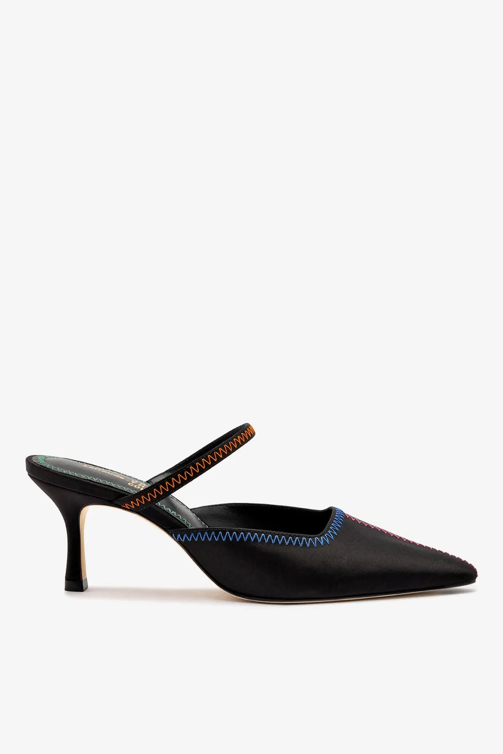 Mule Salto Fino Zig Zag Cetim Preto Larroudé x Jonathan Cohen ...